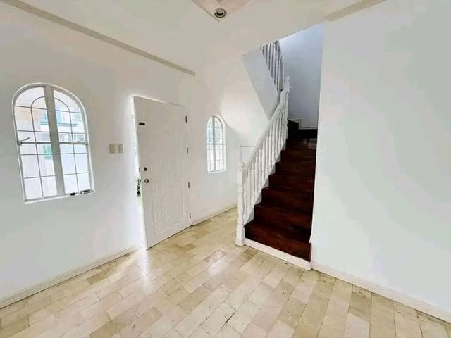 ₱60,000/mo house in Multinational Village, Paranaque | RentScout ...