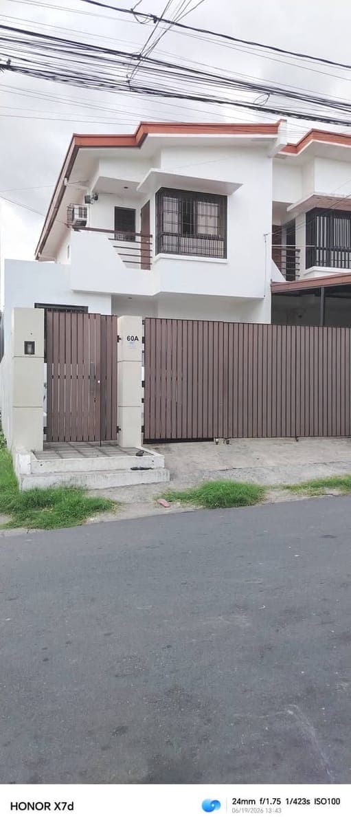 ₱30,000/mo townhouse in Las Pinas | RentScout | RentScout PH